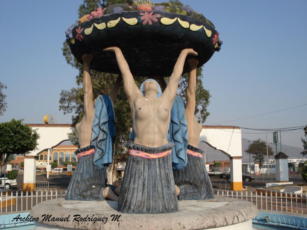 La Fuente de Las Tarascas - Michoacán histórico.